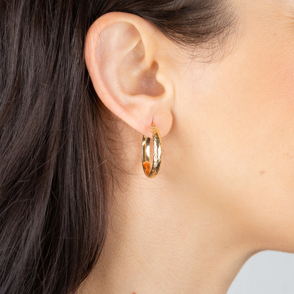 9ct Yellow Gold Patterned 20mm Hoop Earrings – Shiels Jewellers
