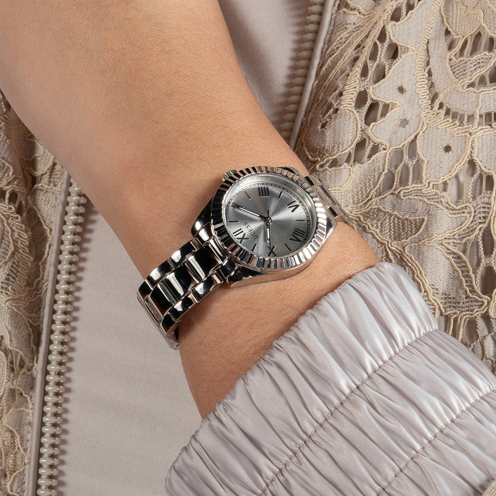 Guess GW0687L1 Mini Luna– Shiels Jewellers