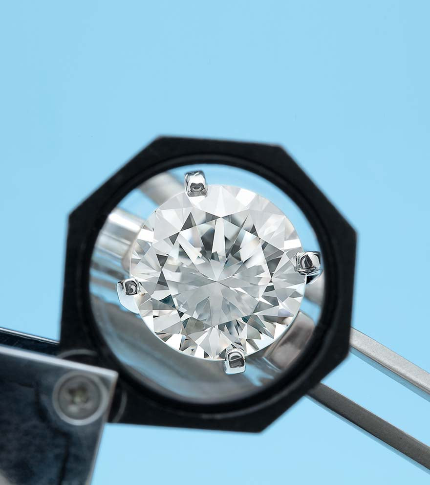 What Is Diamond Clarity? This Guide Explains | Shiels Jewellers
