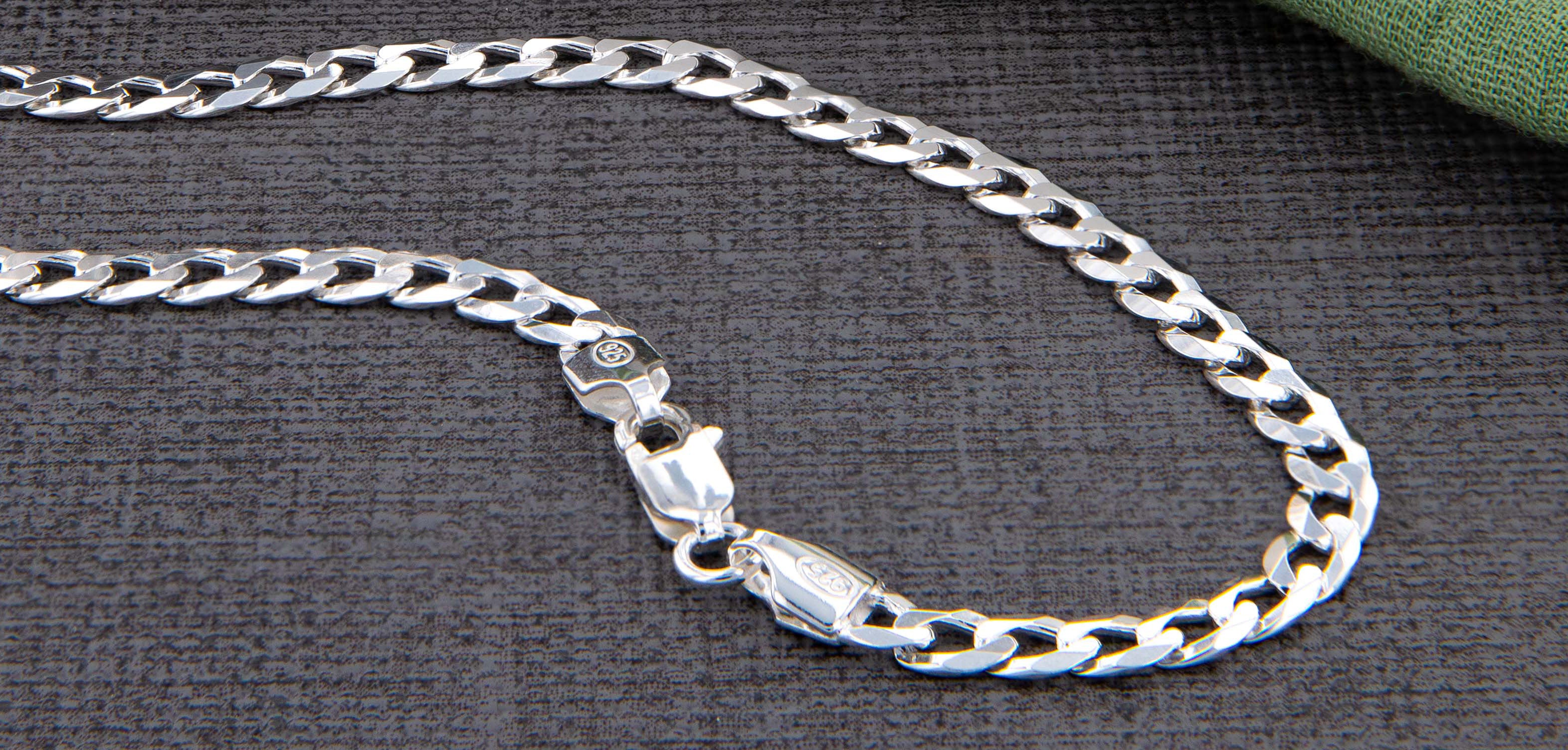 Bracelet Styles & Types Guide | Shiels – Shiels Jewellers