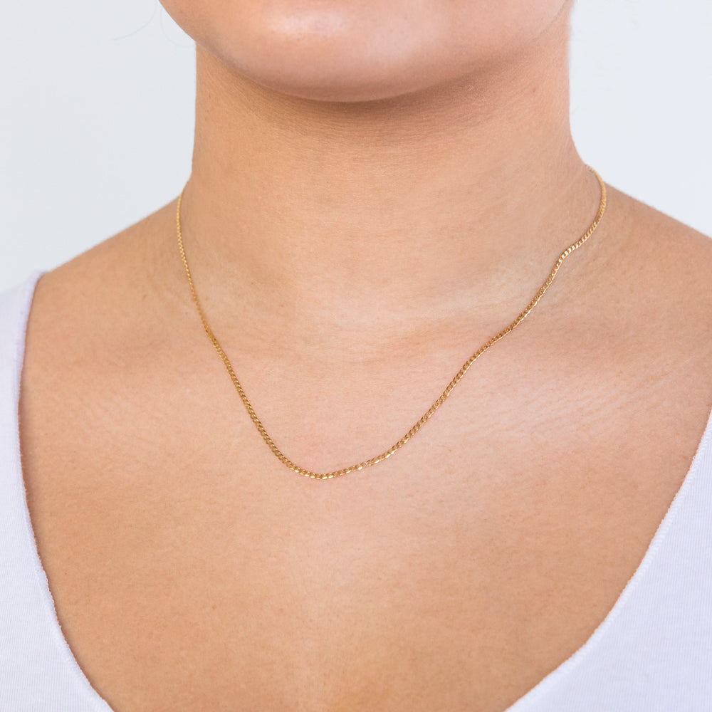 9ct Yellow Gold 45cm Curb Chain – Shiels Jewellers