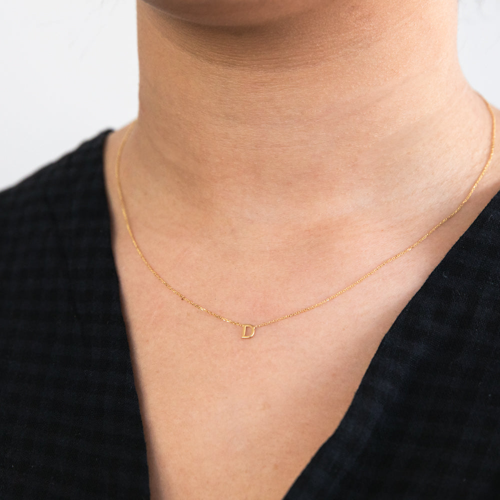 9ct Yellow Gold Initial "D" Pendant on 43cm Chain – Shiels Jewellers