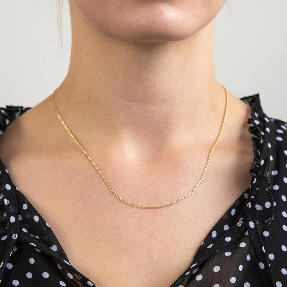 9ct Yellow Gold Silver Filled Delicate 45cm Curb Chain – Shiels Jewellers